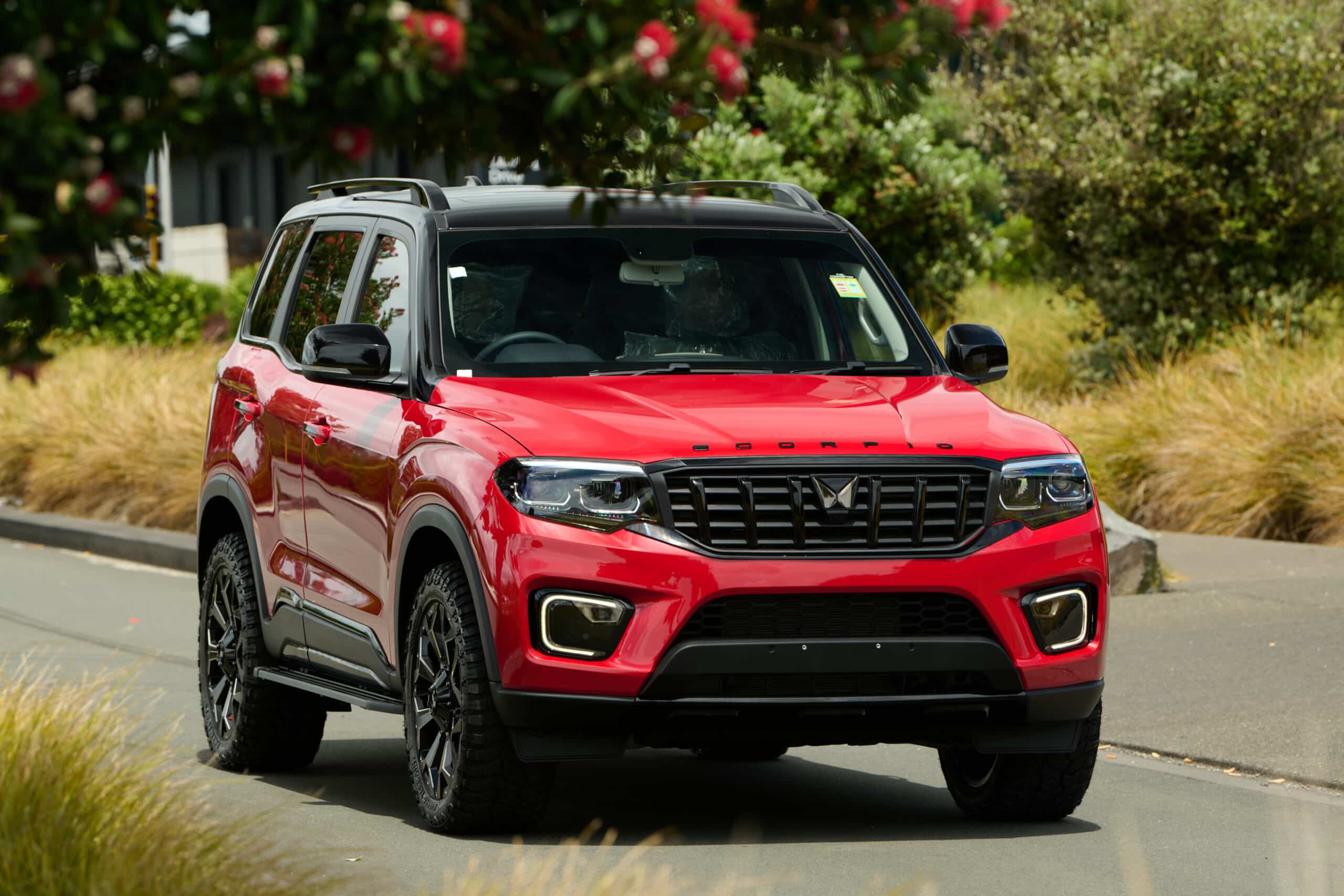 SCORPIO DARK EDITION - RED - Mahindra NZ